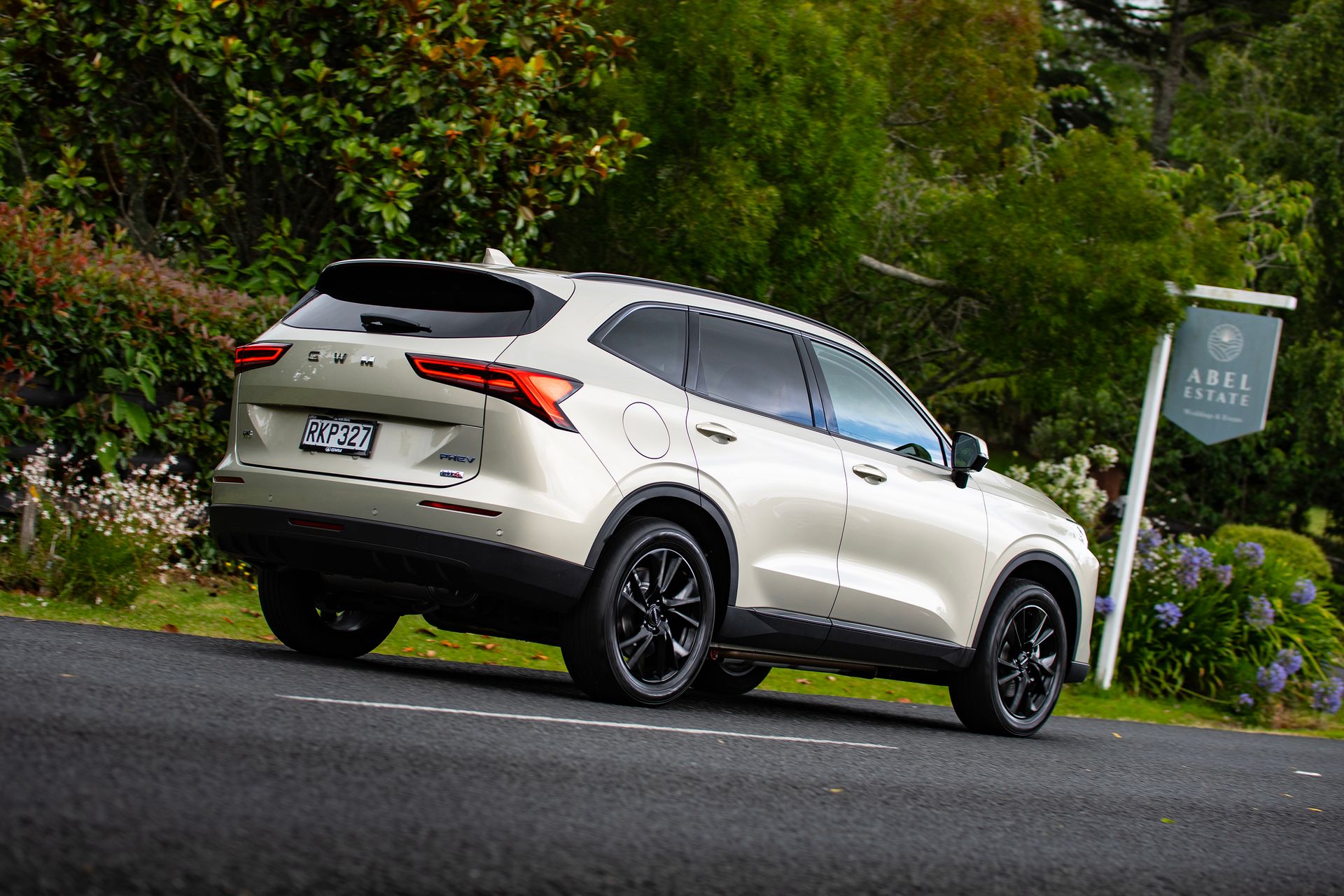 2025 GWM Haval H6 PHEV review | CarExpert NZ